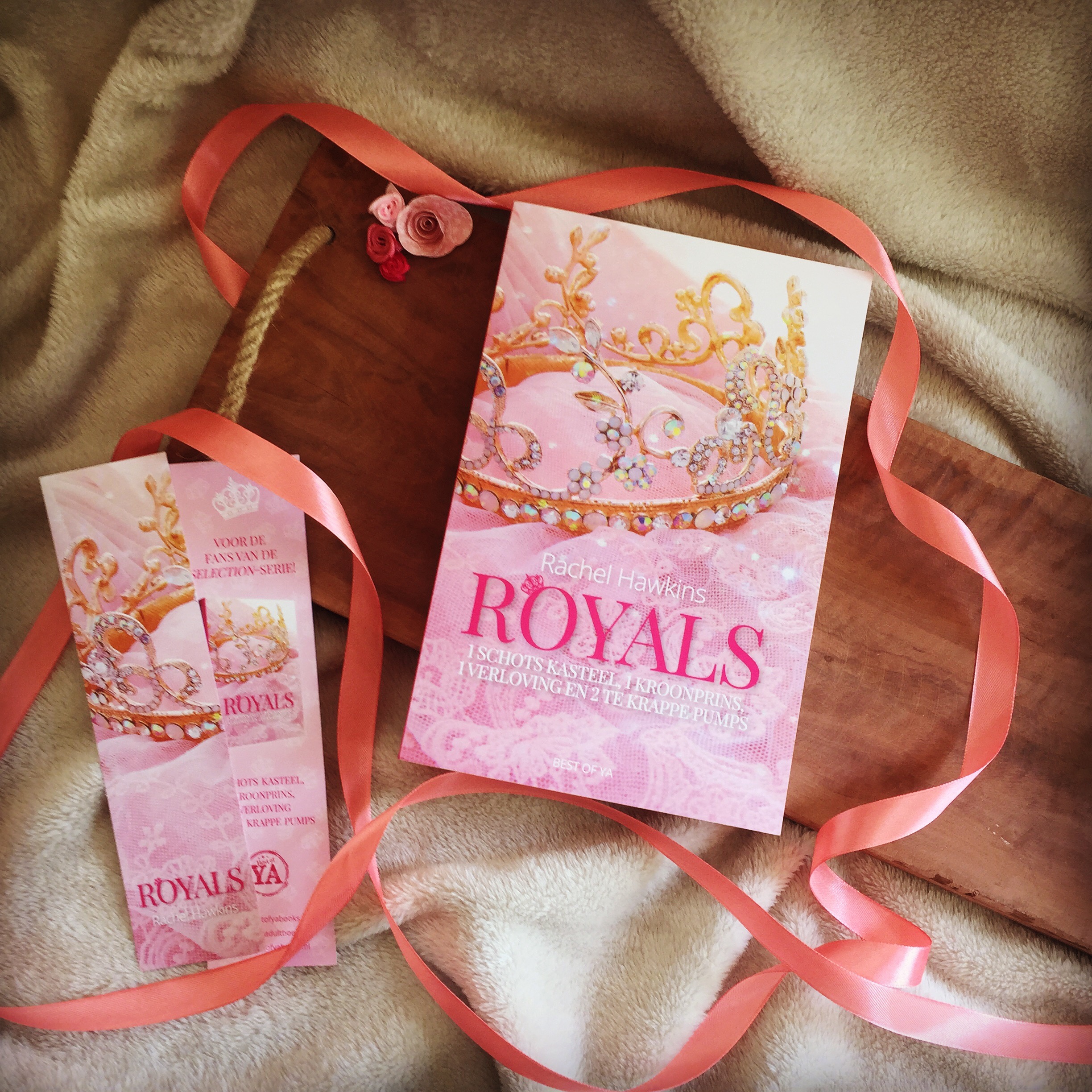 Royals – Rachel Hawkins – My Winged Books – Reviews van YA, Fantasy ...
