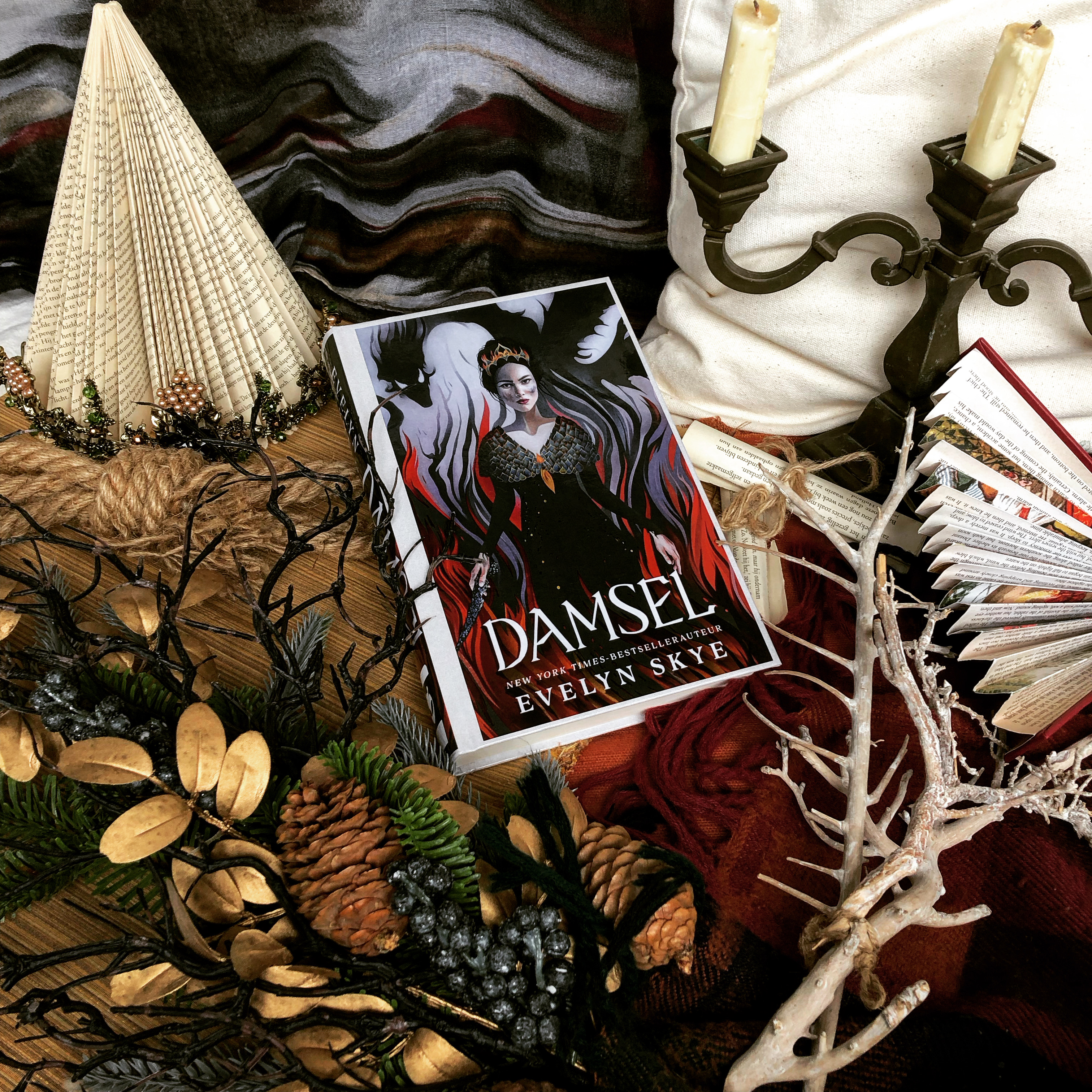 Damsel – Evelyn Skye – My Winged Books – Reviews van YA, Fantasy ...
